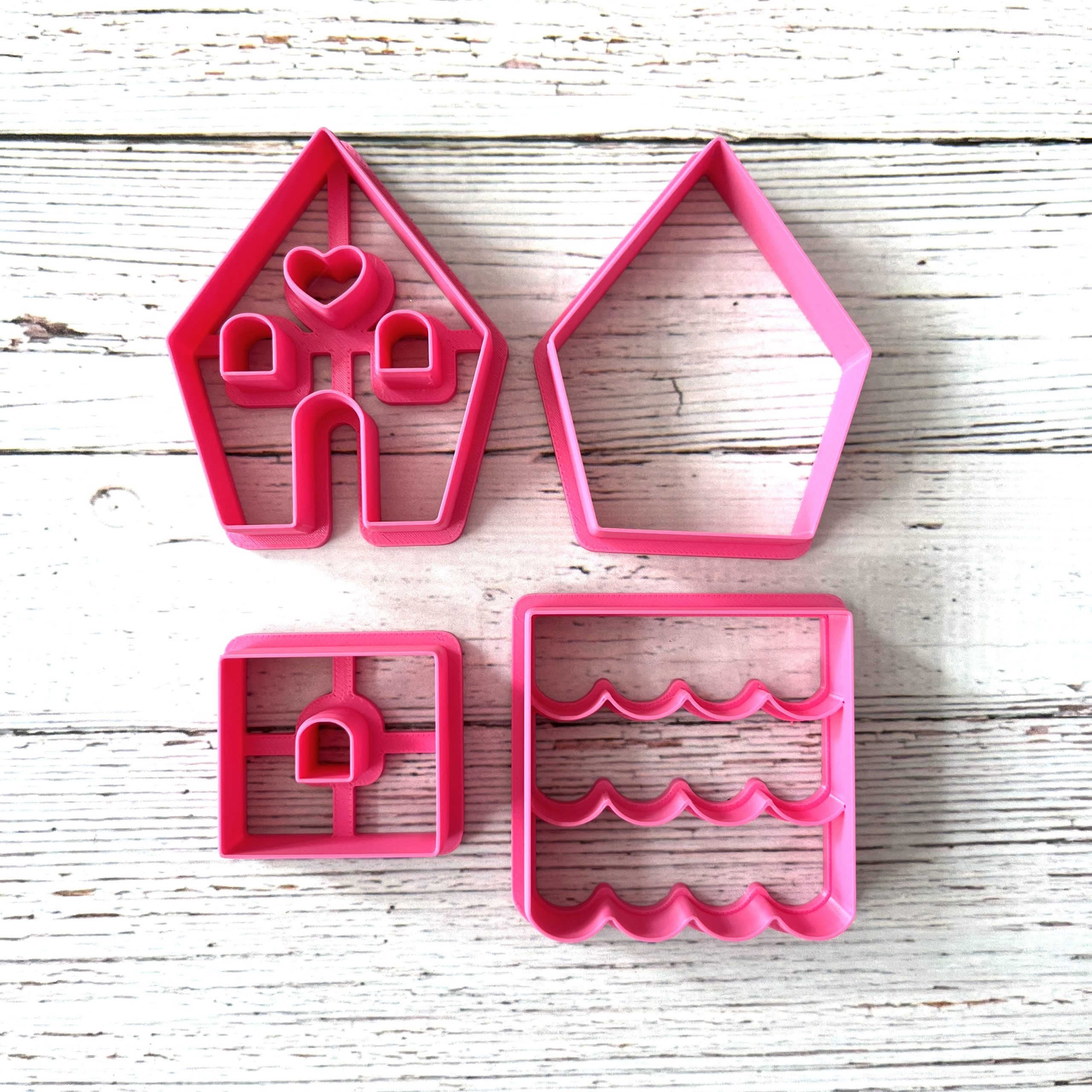 7.5cm MINI Gingerbread House Set – The Cookie Cutter Co